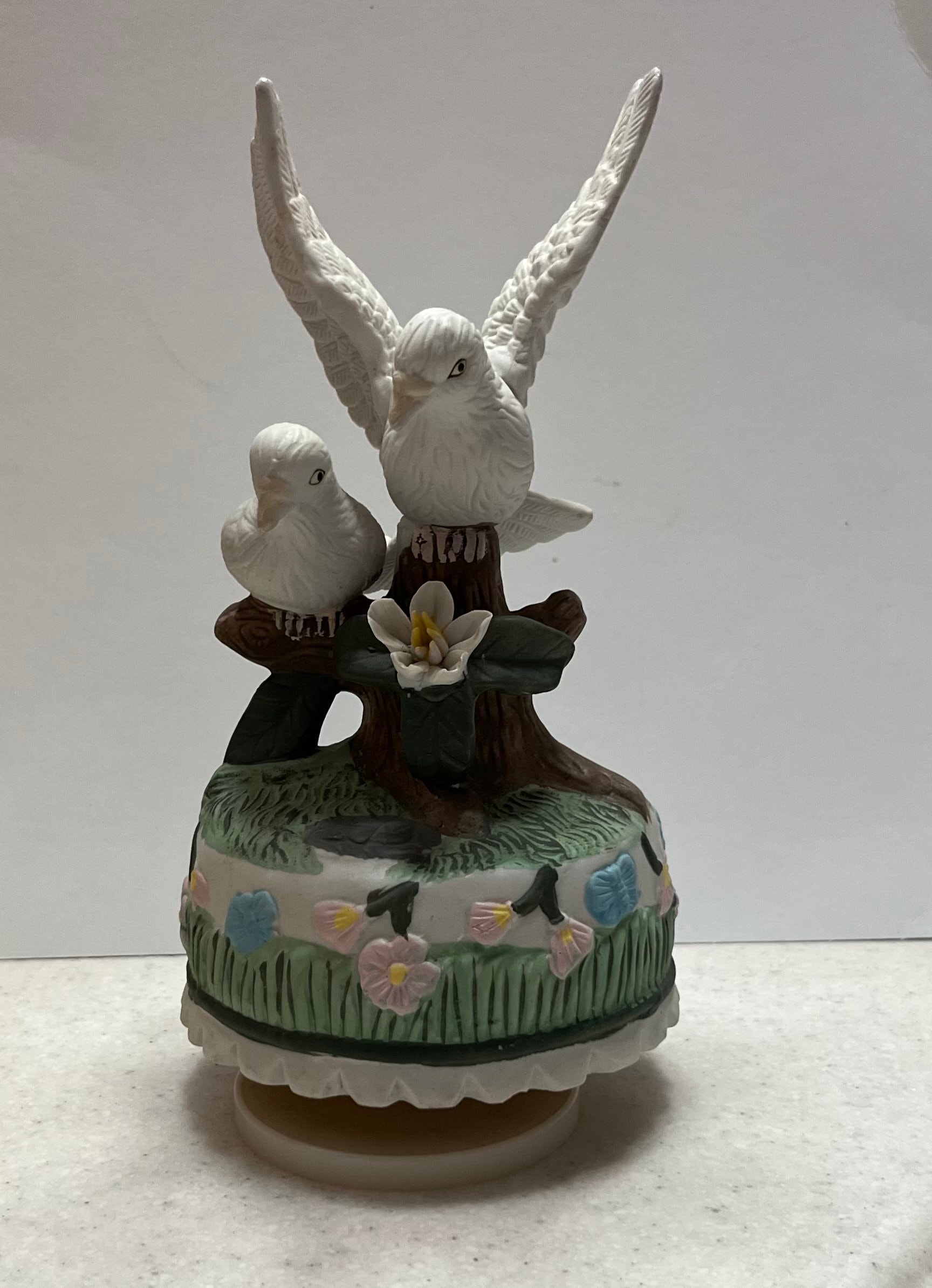 Vintage Collectible Double Doves 1970s Music Box Works - Etsy