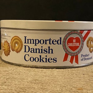 Vintage DAK Elsinore Danish Butter Cookies Tin - 1980s Round Container ...
