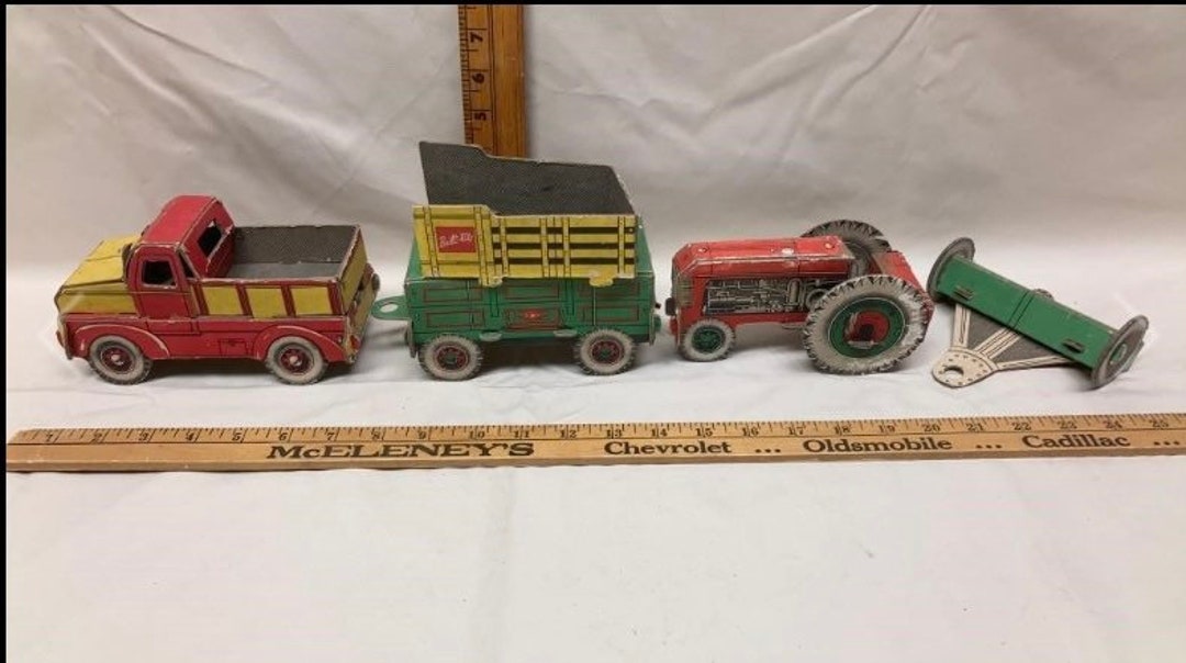 Vintage Built Rite Cardboard Toy Farm Vehicle Lot - Pickup, Tractor ...