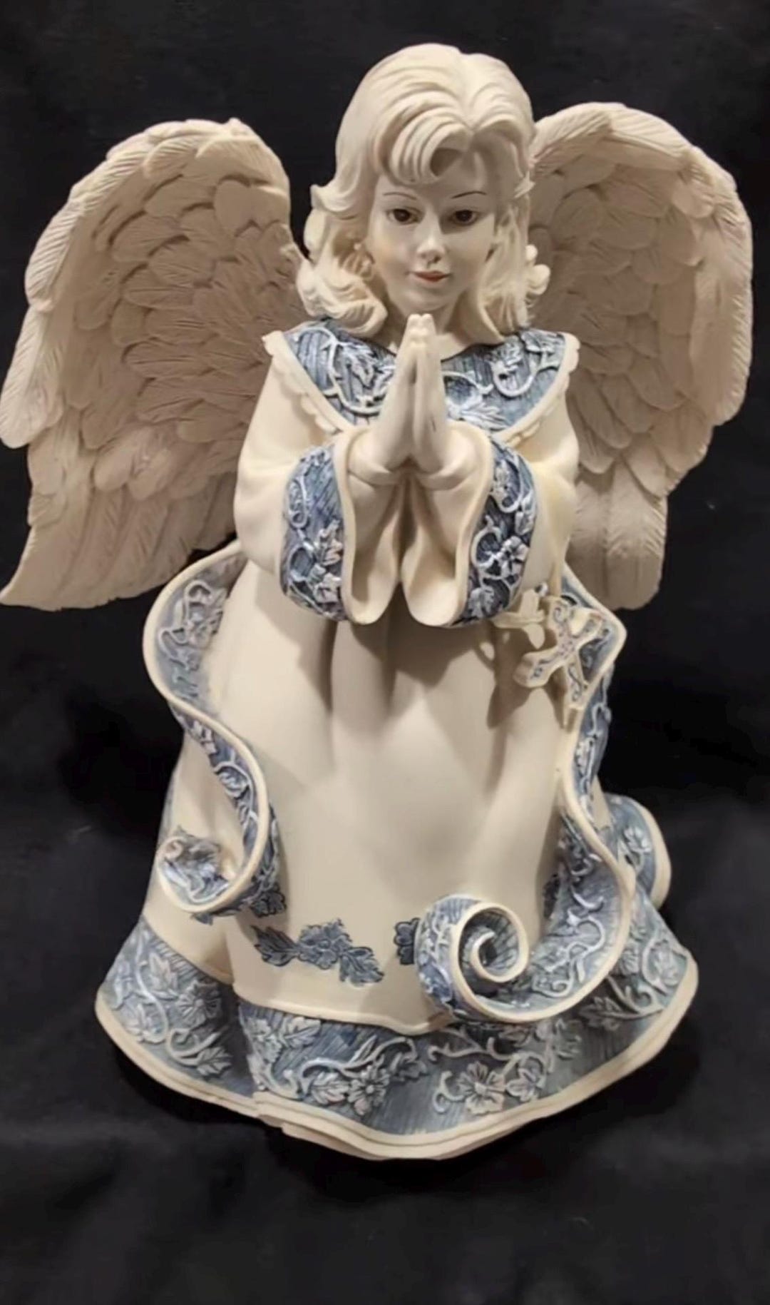 Vintage Sarah’s Angels Lu Ann Blue & Beige Musical Figurine 8” Plays ...