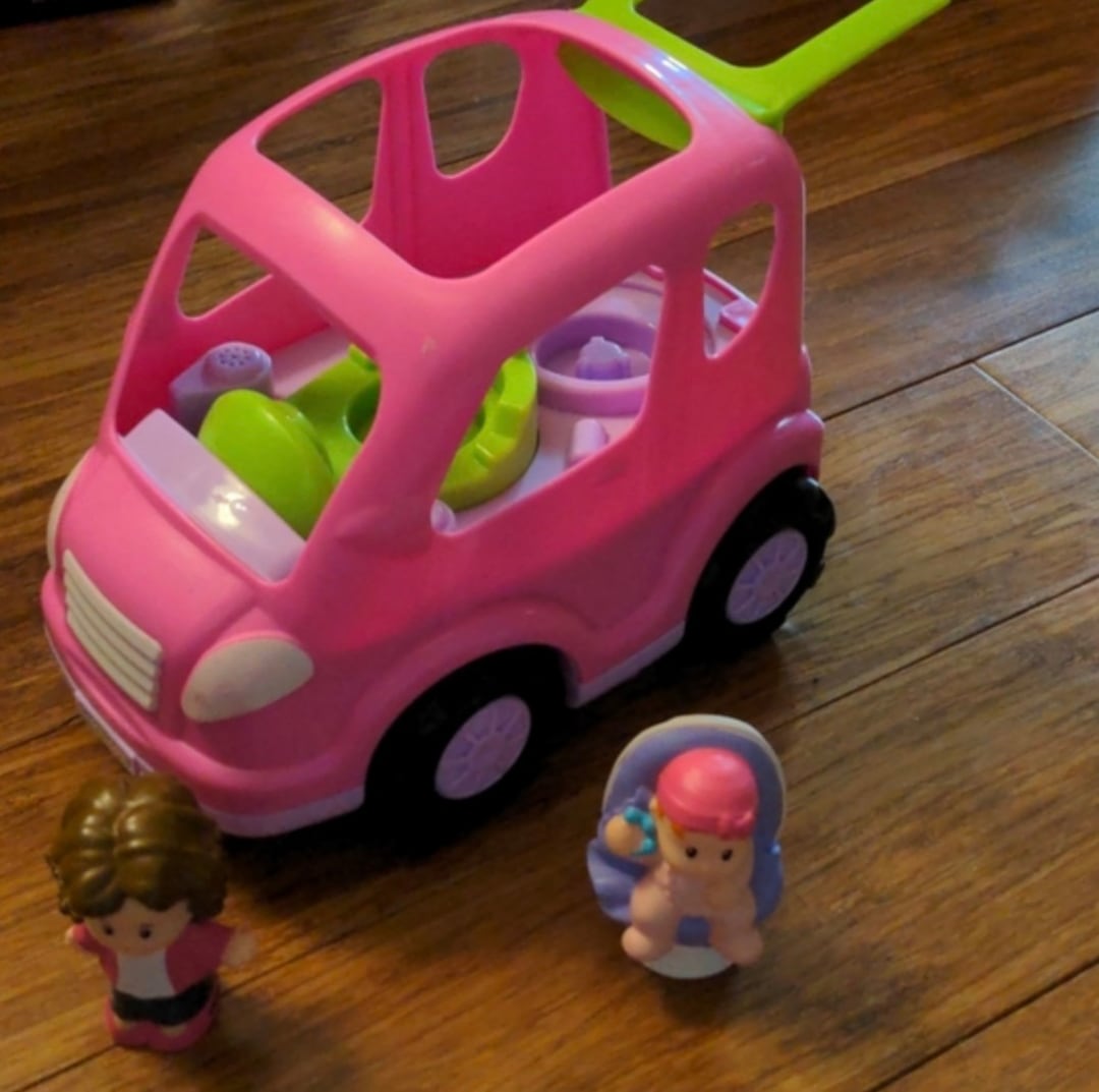 Vintage Collectible 2002 Fisher Price Little People Pink Car/suv/van ...