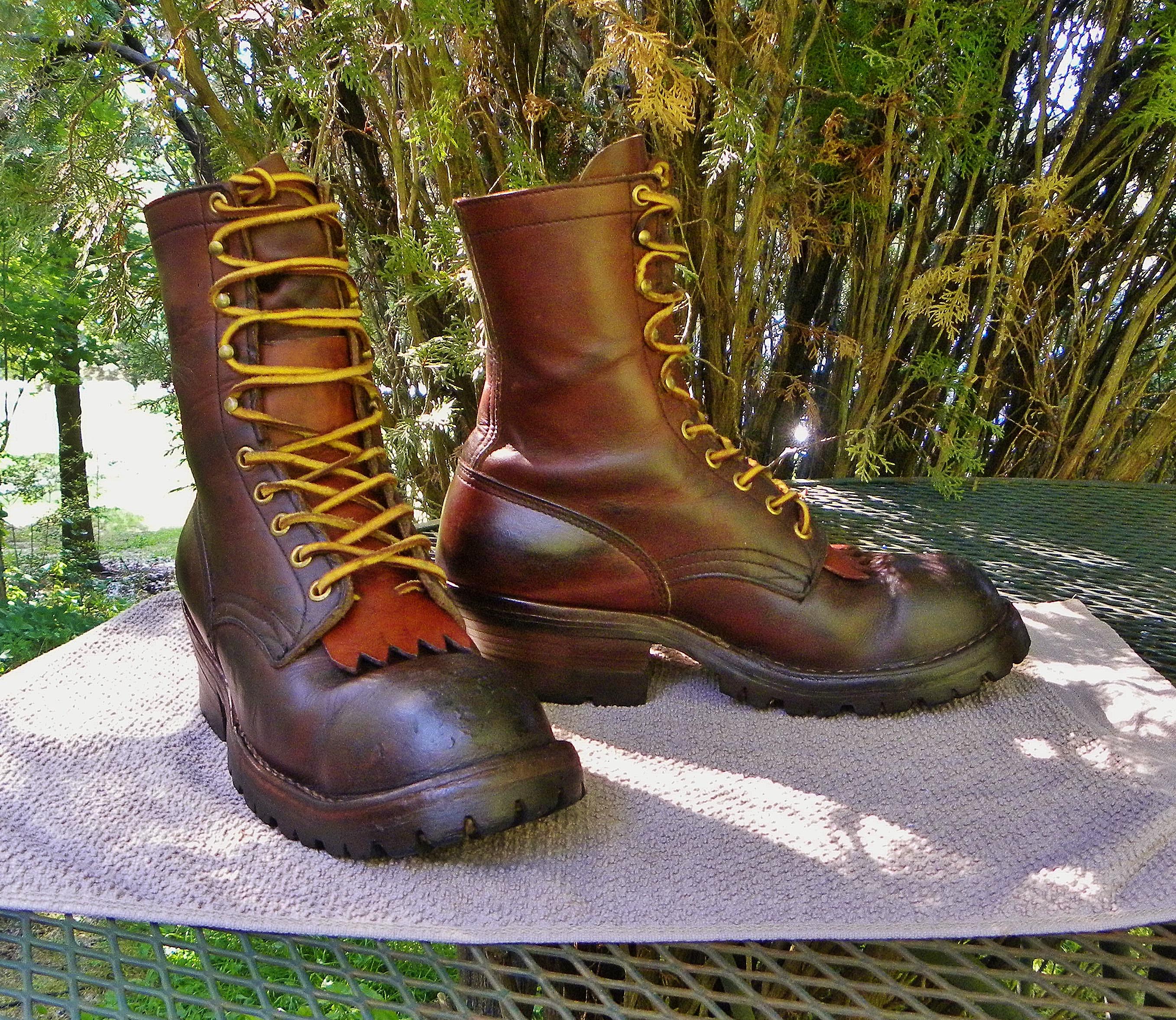 Vintage ALASKA Boot Co. USA Logger Boots- Classic Lace up Brown Leather ...