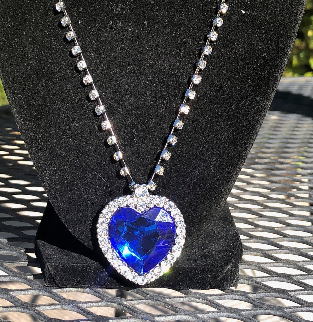 Sapphire Blue Heart Necklace Pendant - Etsy