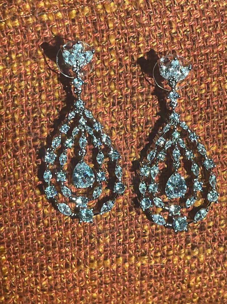 Kate Middleton Diamond Sparkle Drop Dangle Earrings Excellent - Etsy
