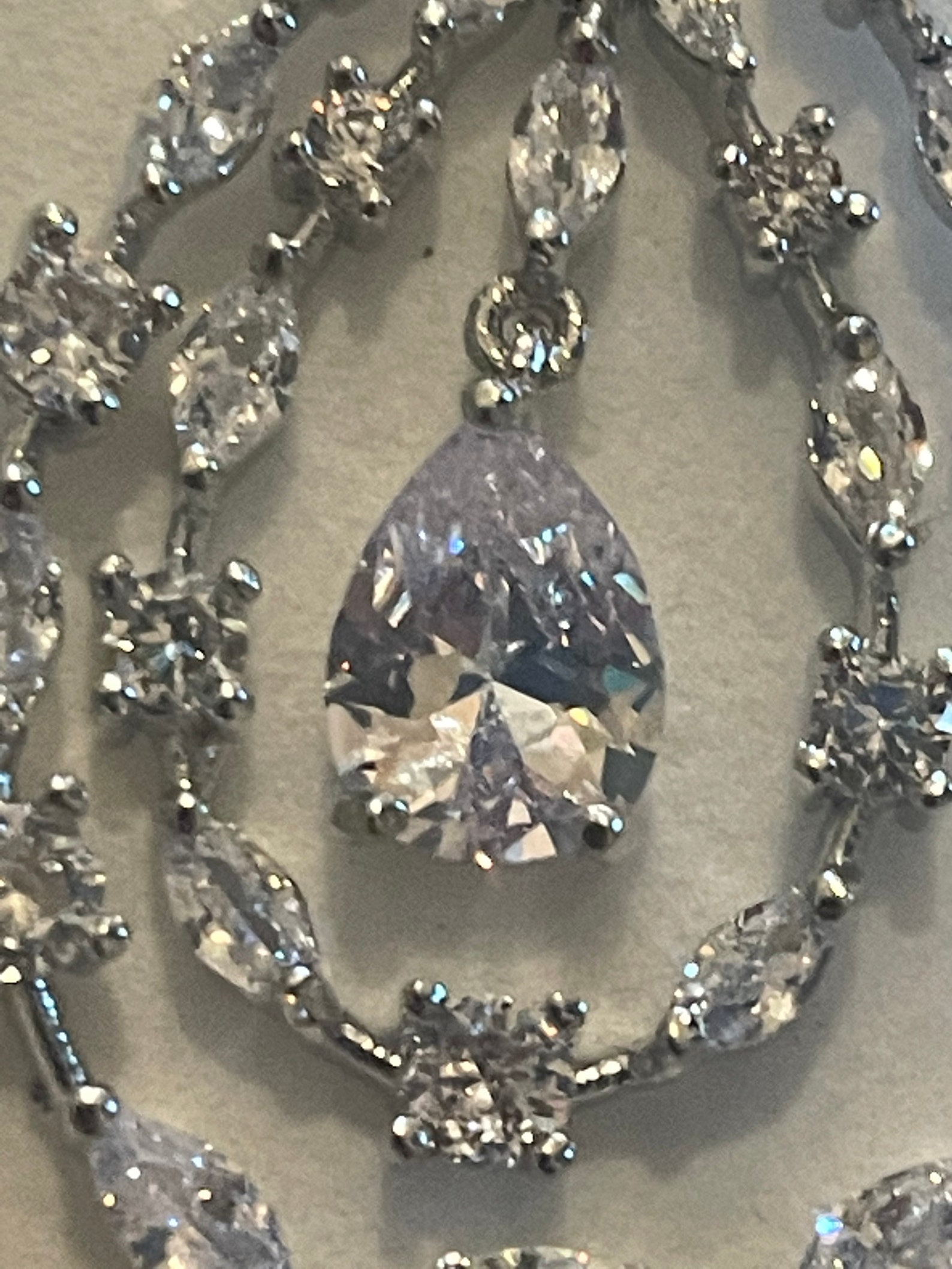 Kate Middleton Diamond Sparkle Drop Dangle Earrings Excellent - Etsy