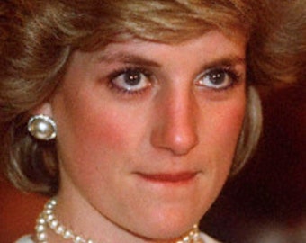 Princess Diana's South Pacific Pearl Drop Earrings, Kate's Coronation ...