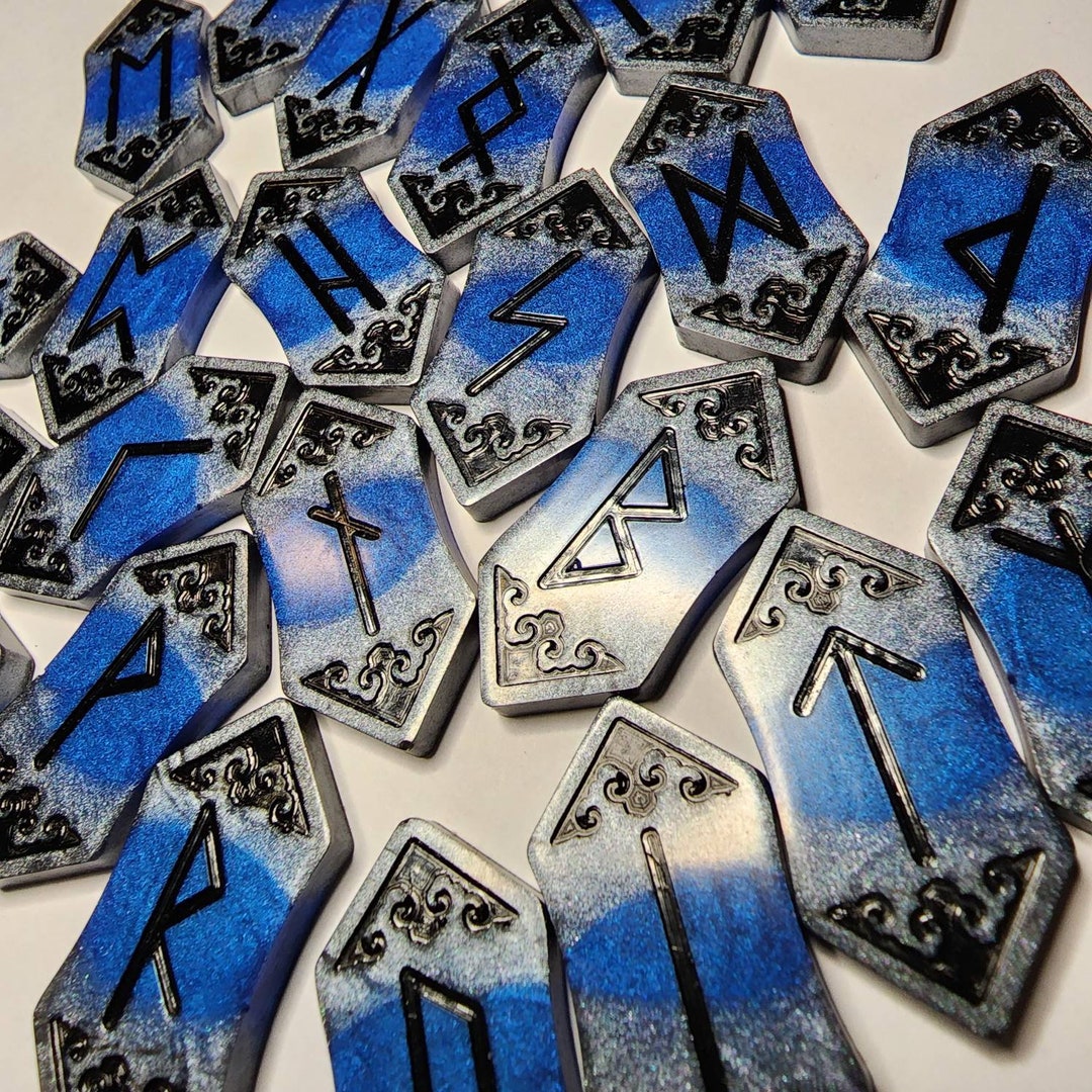Elder Futhark Runes Divination Runic Norse Futhark Altar Tools Viking ...