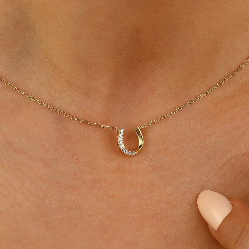 Horseshoe Necklace - Etsy