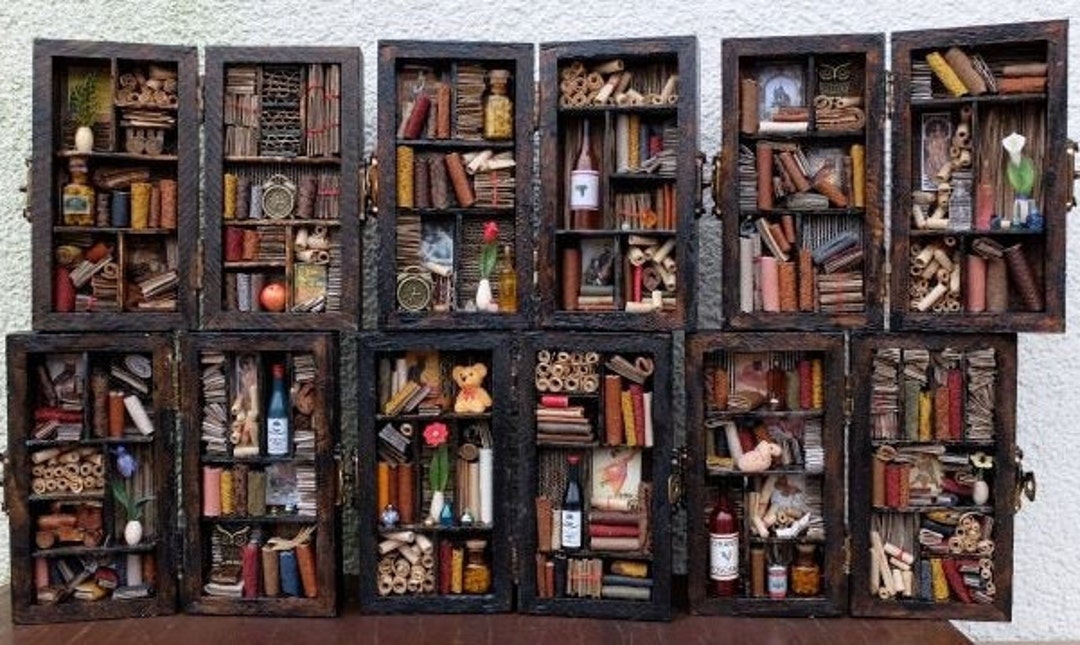 Miniature Libraries - Miniatuurbibliotheken - Victorian-mini Books - Etsy