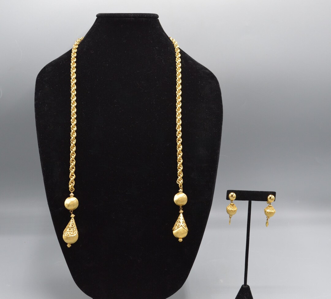 MONET bolero 1961 30 Rope Chain Lariat Necklace Runway Book Piece and ...