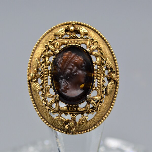 Florenza Brooch - Etsy