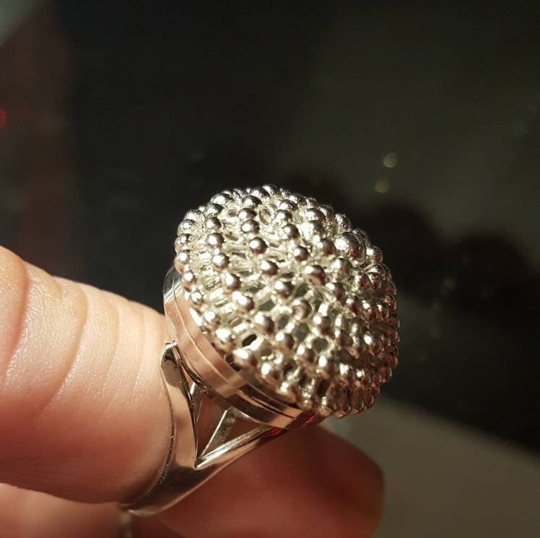 Seiko Ring Watch. Flip Top Lid Stunningly Beautiful 17 Jewel - Etsy