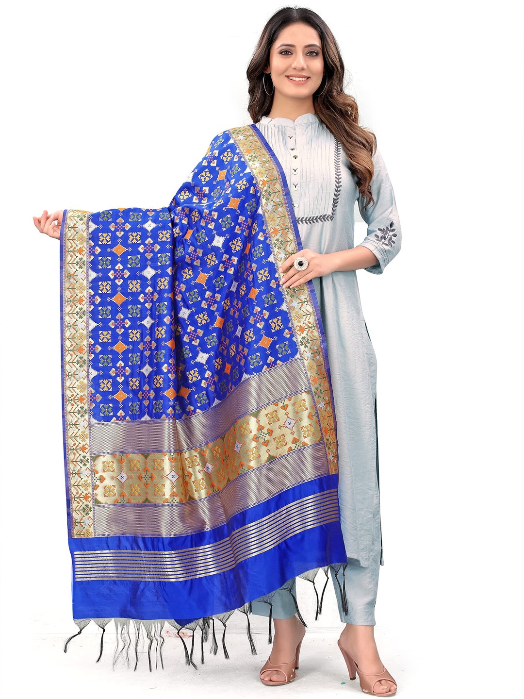 Women's Woven Double Ikkat Patola Design Silk Blend Dupatta Color ROYAL ...