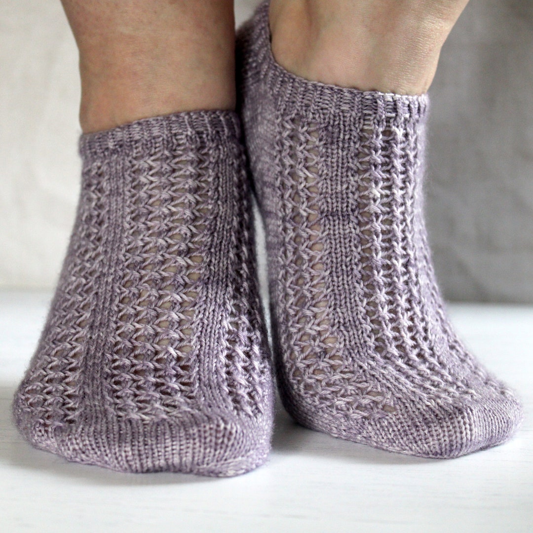Gloaming - Lace Sock Knitting Pattern - Etsy
