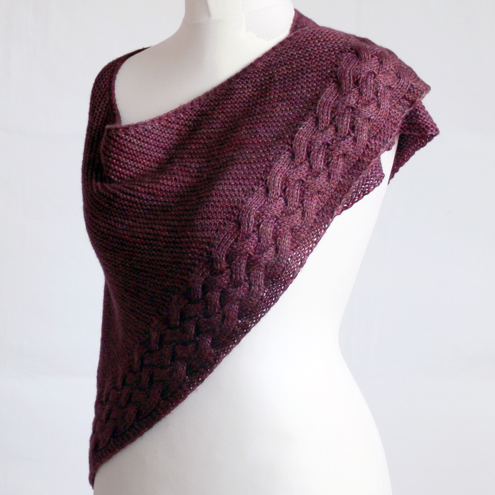 Dualaich - Reversible Cabled Shawl Knitting Pattern - Etsy