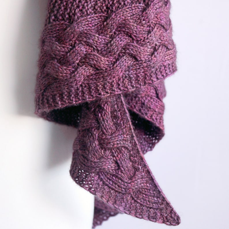 Dualaich - Reversible Cabled Shawl Knitting Pattern - Etsy