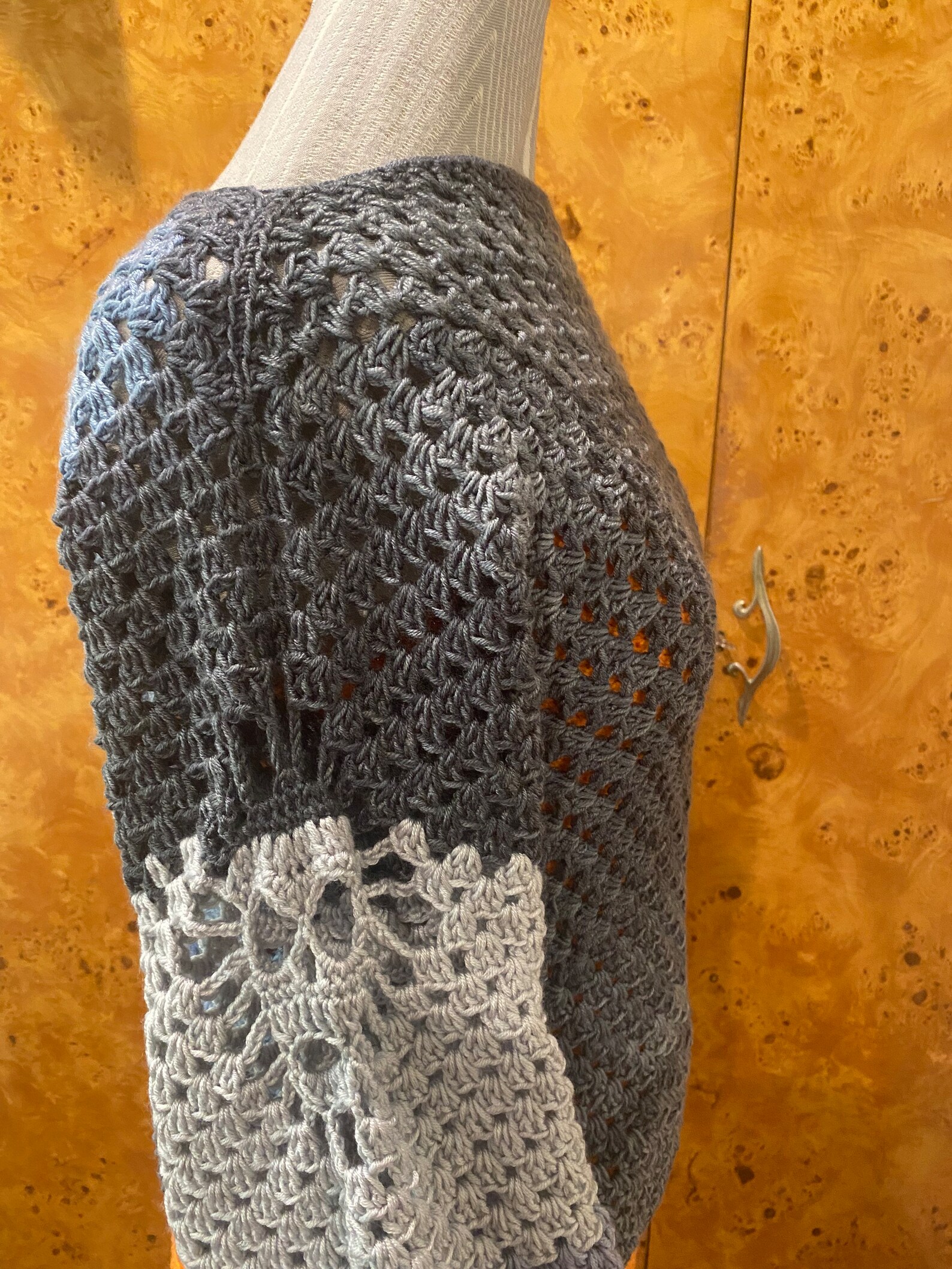 Granny Square Sweater Skulls: Simple Crochet Pattern Fall/autumn ...