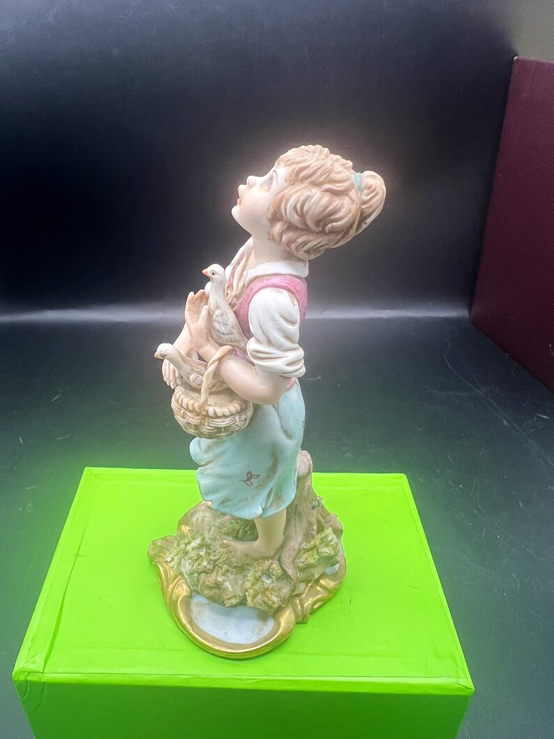 Vintage Porcelain Capodimonte Girl Holding Birds Beautiful - Etsy