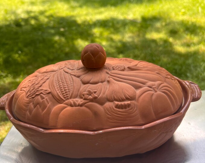 Terra Cotta Clay Baker Baking Dish Vegetable Design- Handle on Lid ...