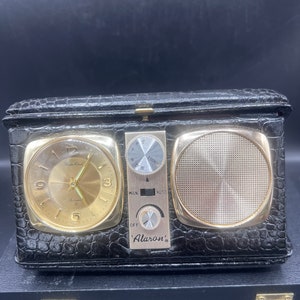 Alarm Radio-transistor Clock, Vintage Alligator Leather Box - Etsy