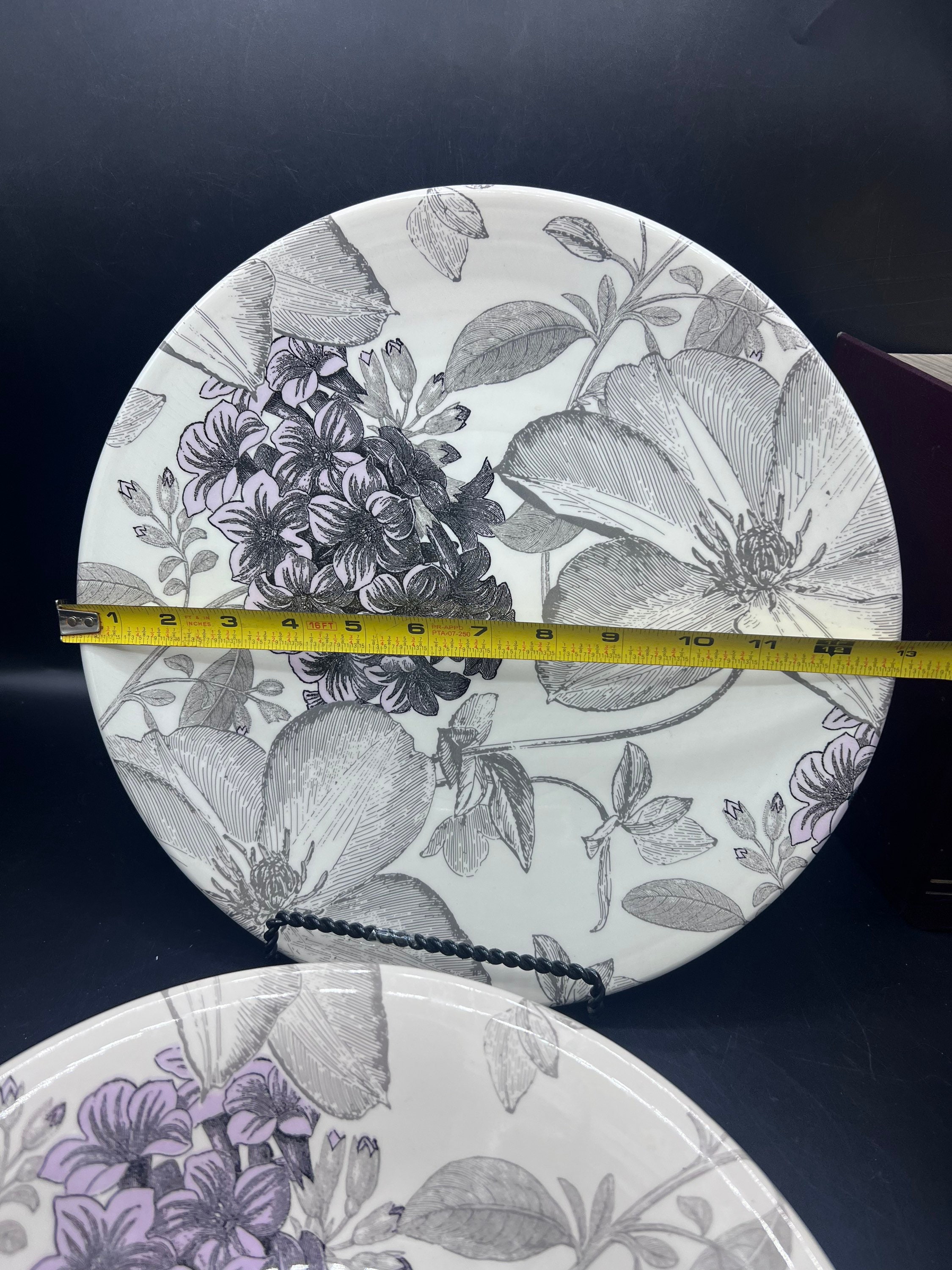 Clematis Purple by ANDREW TANNER England Dishes Dinner Plates Serving ...