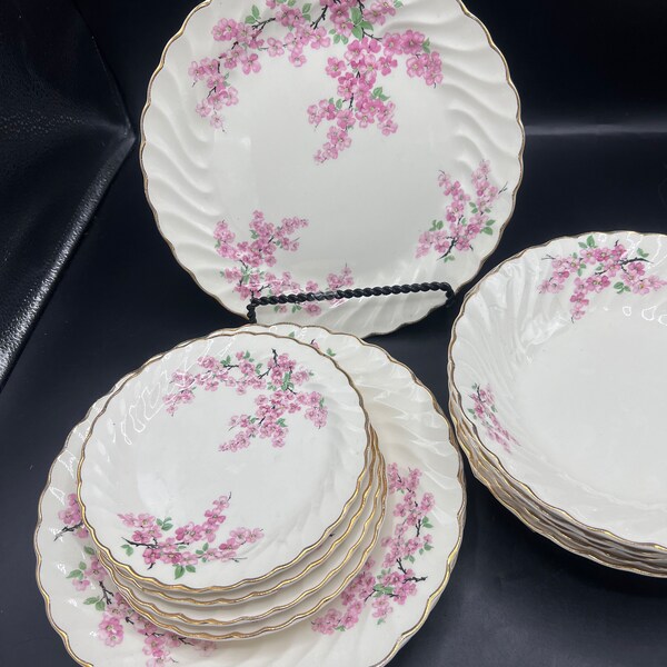 Vintage Royal China - Etsy