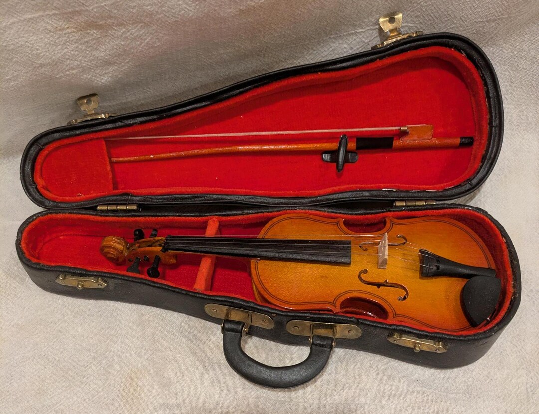 8 Display Violin, Bow and Case - Etsy