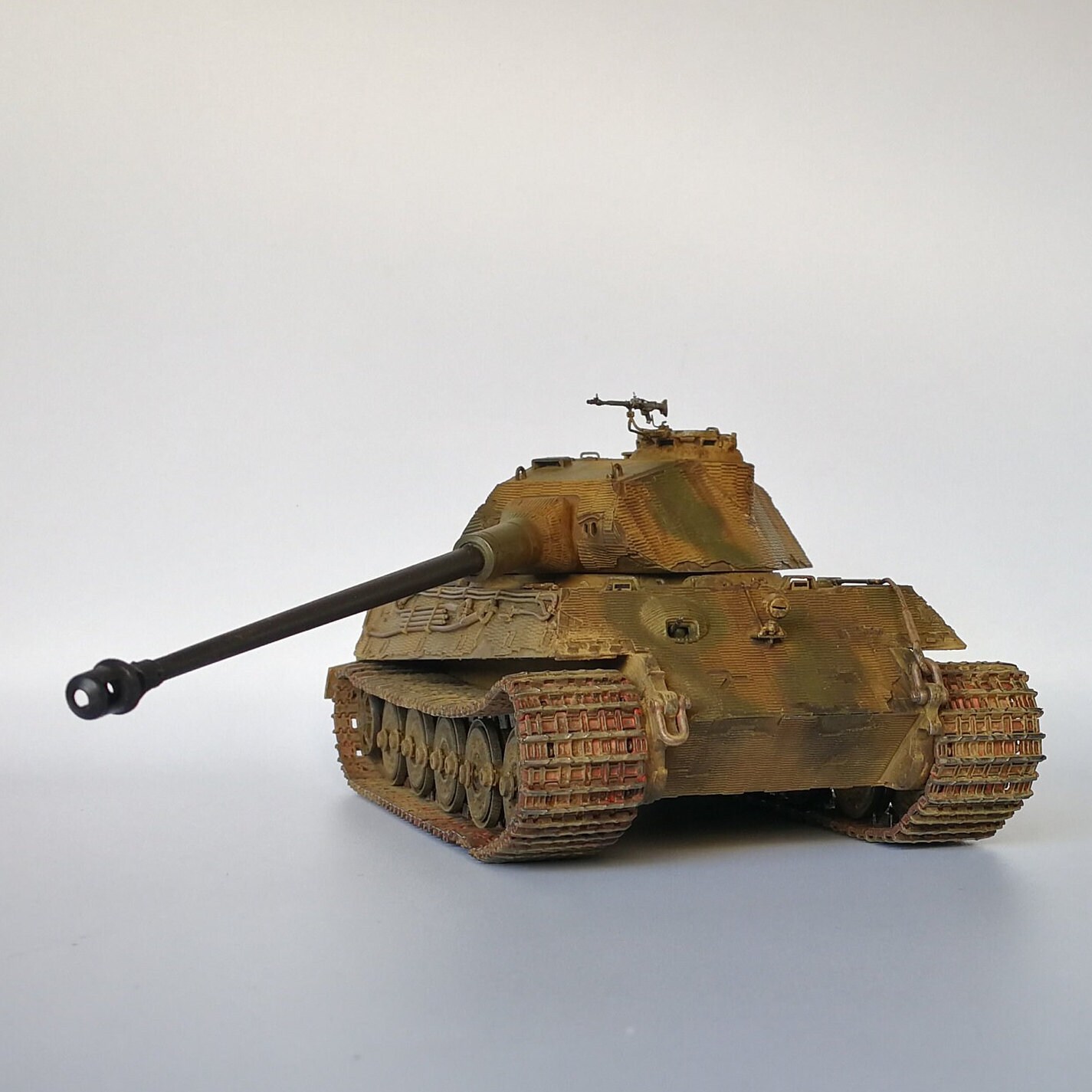 German Tank Sd.kfz.182 King Tiger porsche Turret With Zimmerit. WWII ...