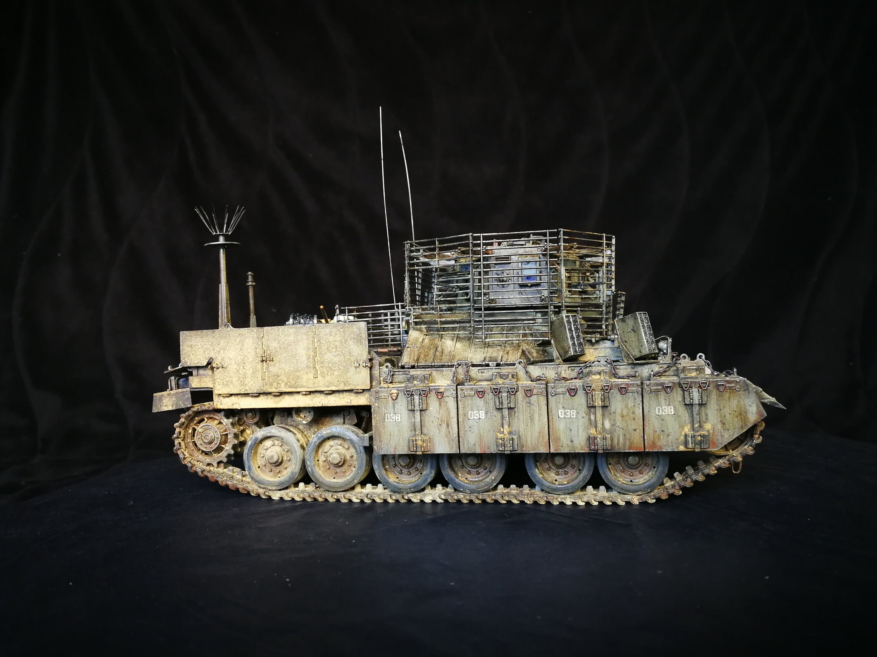 IDF APC Nagmachon doghouse II. Military Model Series 1:35 Scale Fully ...