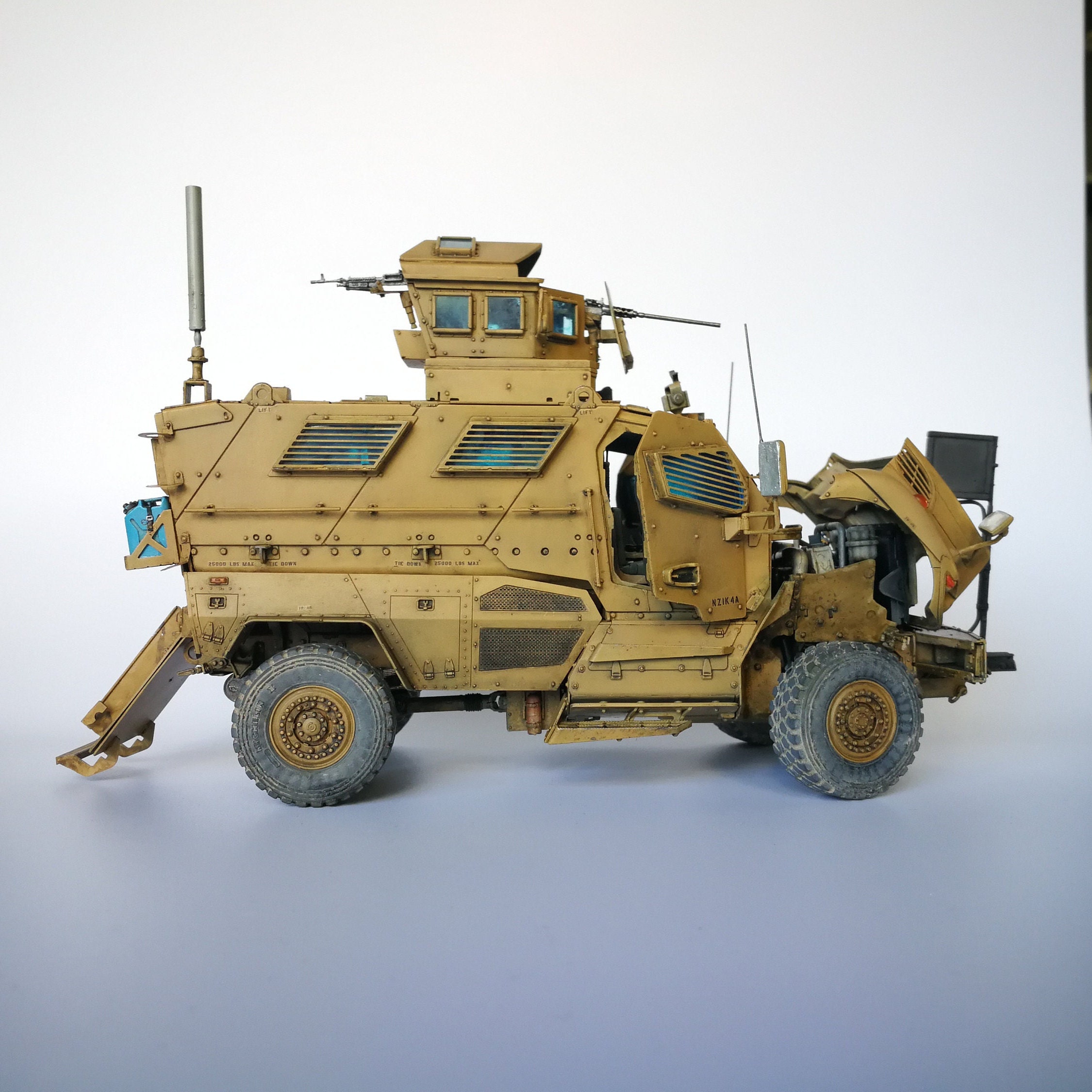 US Army Armored Vehicle M1224 Maxxpro 4x4 Mine Resistant - Etsy