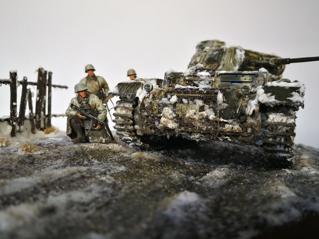 German Tank Panzer III With Infantry. near to Moscow Diorama. WWII ...