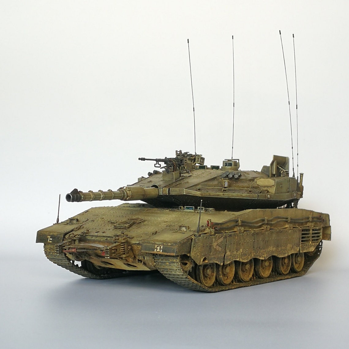 Main Battle Tank IDF Merkava Mk.iv With Trophy. Military Model Series 1 ...
