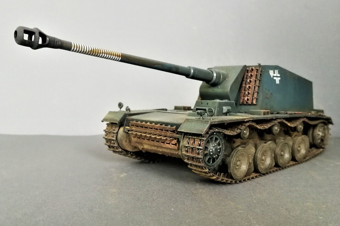 12.8cm German Self-propelled Anti-tank Gun Sturer Emil moritz. WWII ...