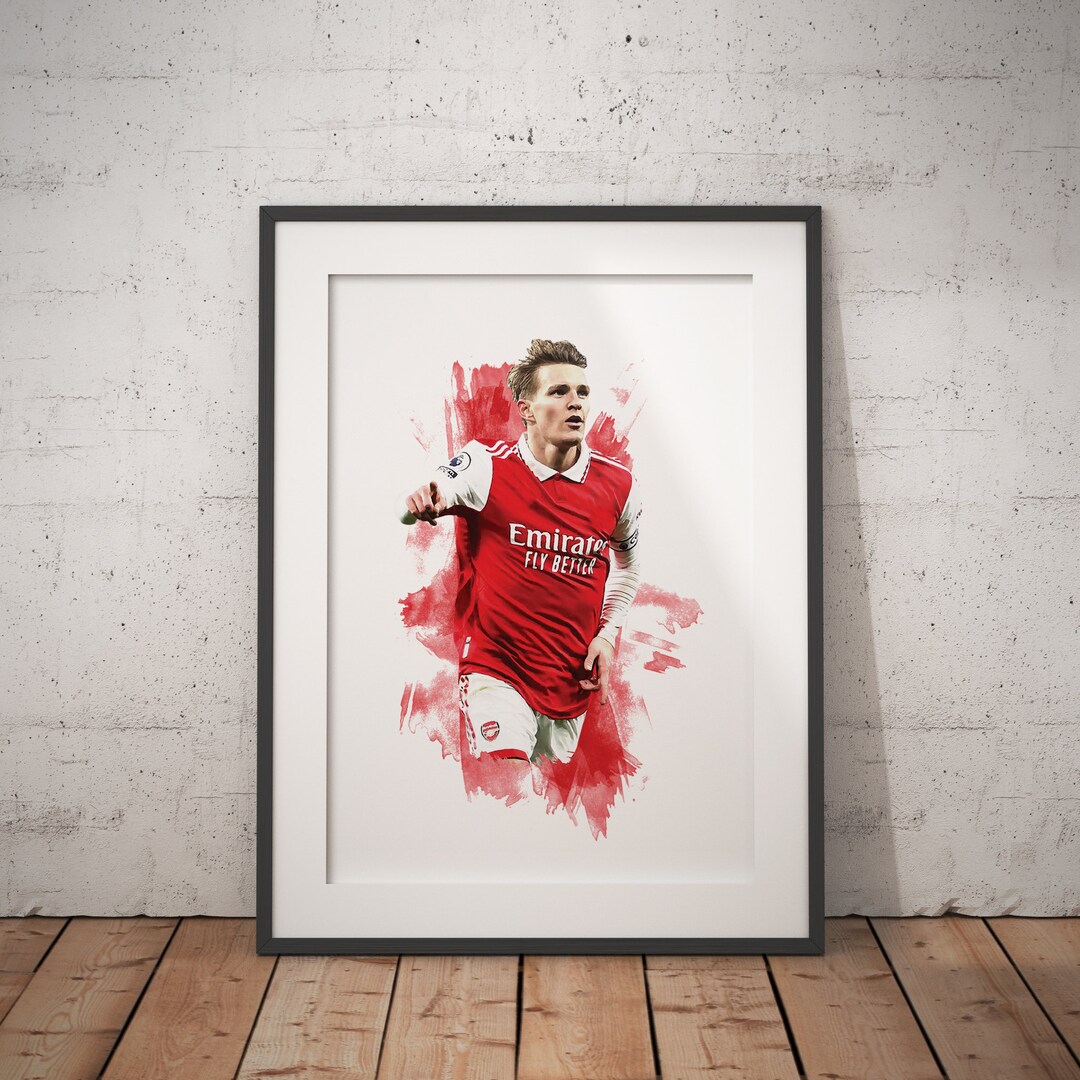 Martin Odegaard - 2022/23 - Home Kit - Digital Poster - Digital Print ...
