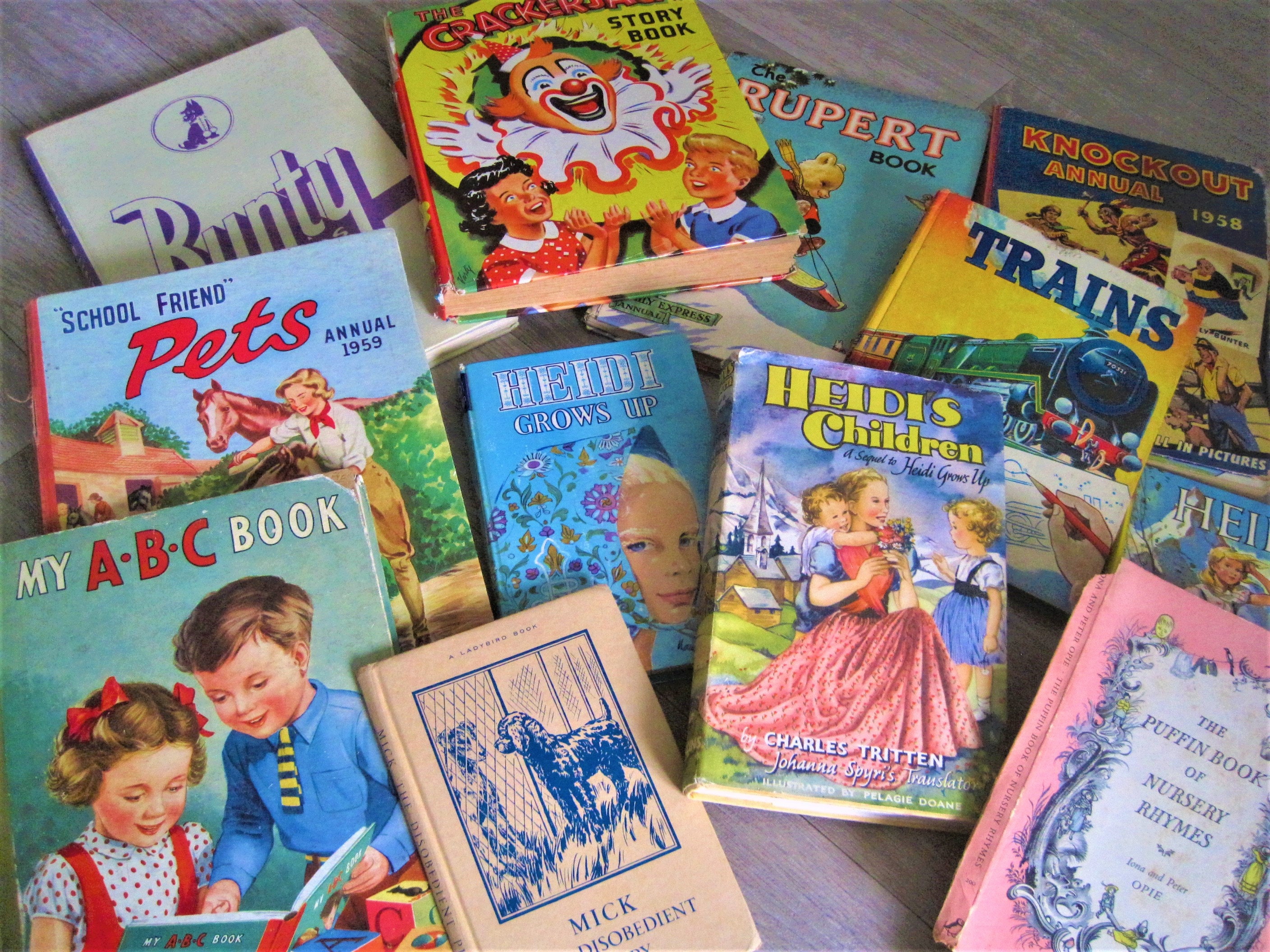 20 Vintage Children's Book Pages Children's Theme - Etsy