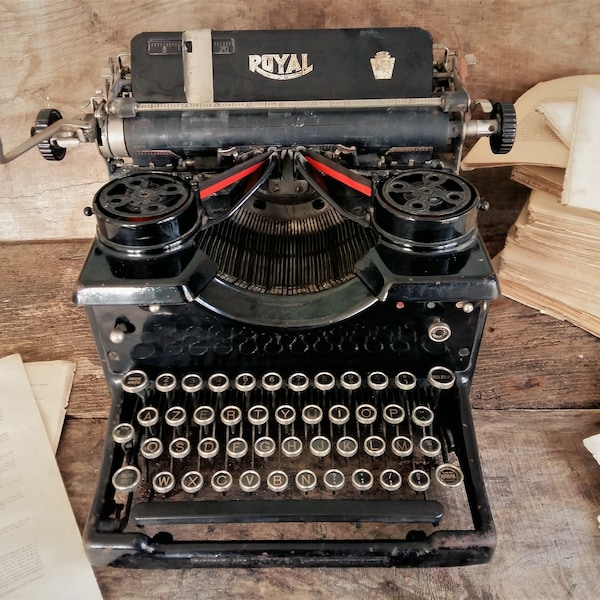 Royal Typewriter - Etsy