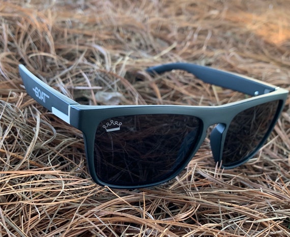 The GOAT Sunglass Co unisex polarized sunglasses with case | Etsy