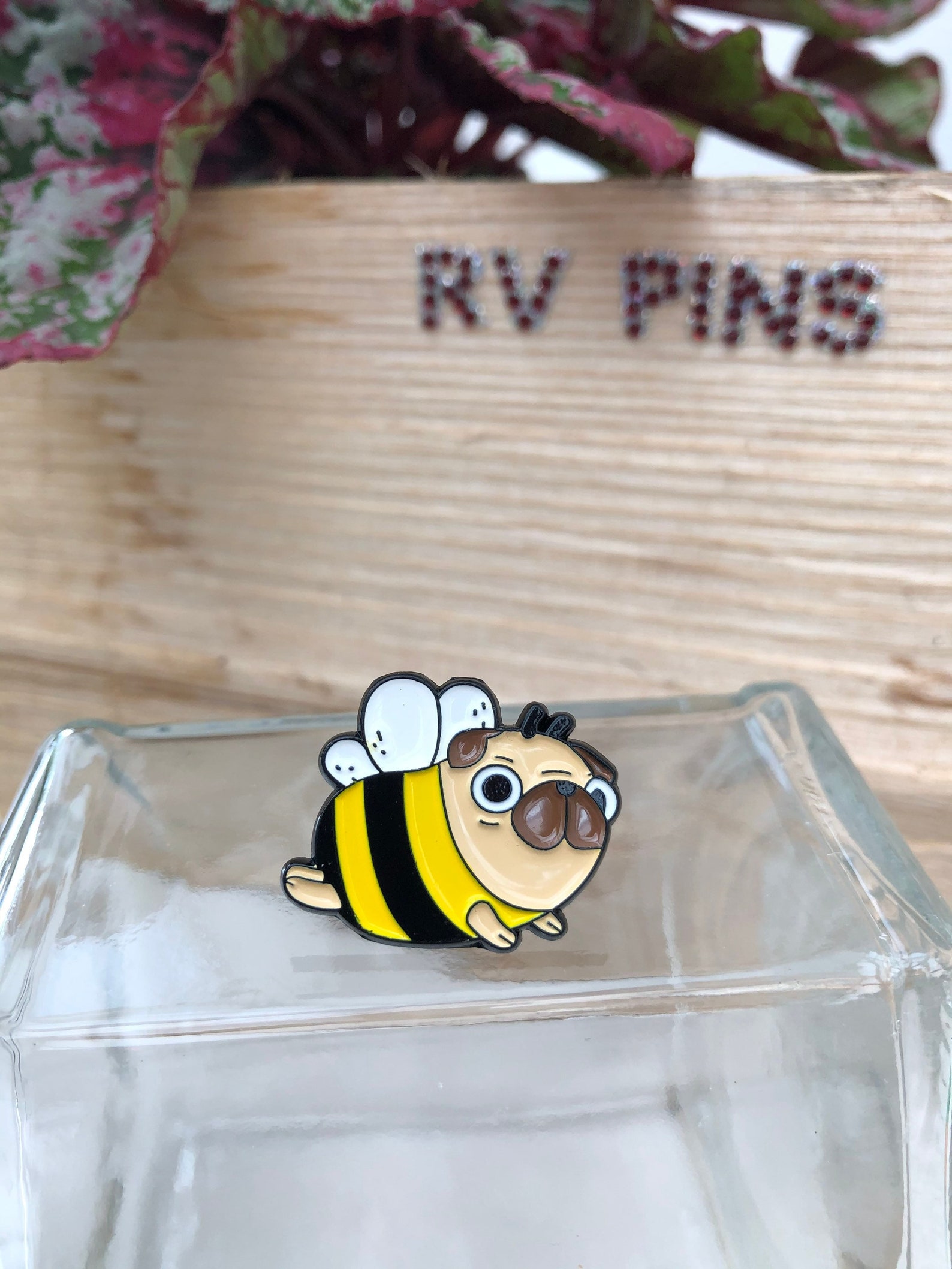 Animal Design Enamel Pin Badges - Etsy