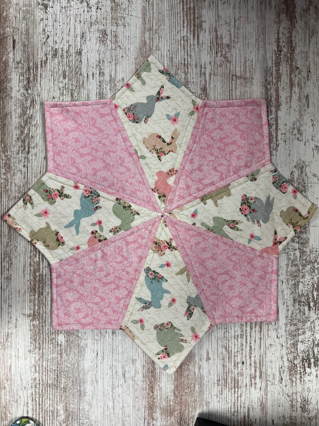 Quilted Star Table Topper - Etsy