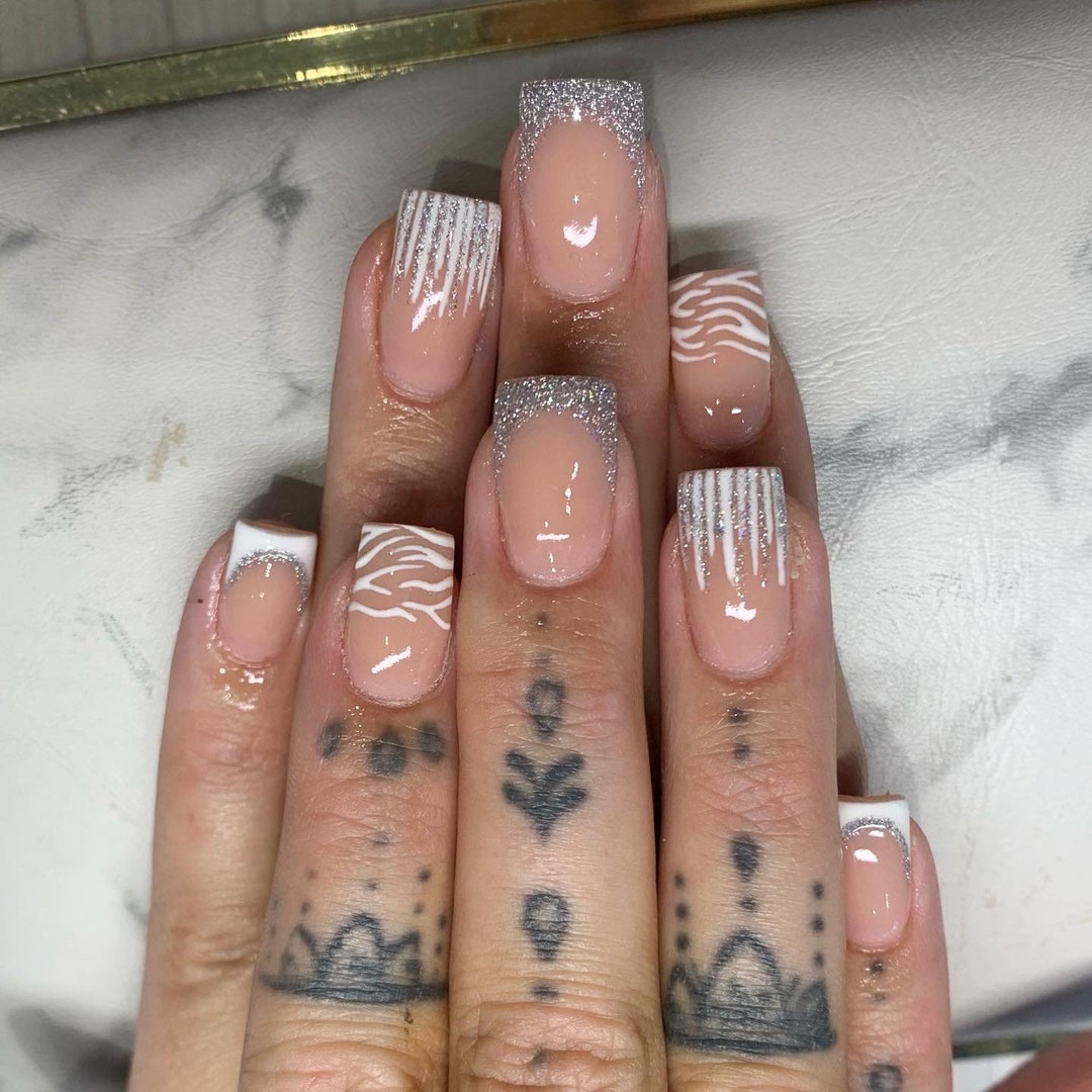Silver Sparkly Press on Custom Nails RIYNAILS - Etsy