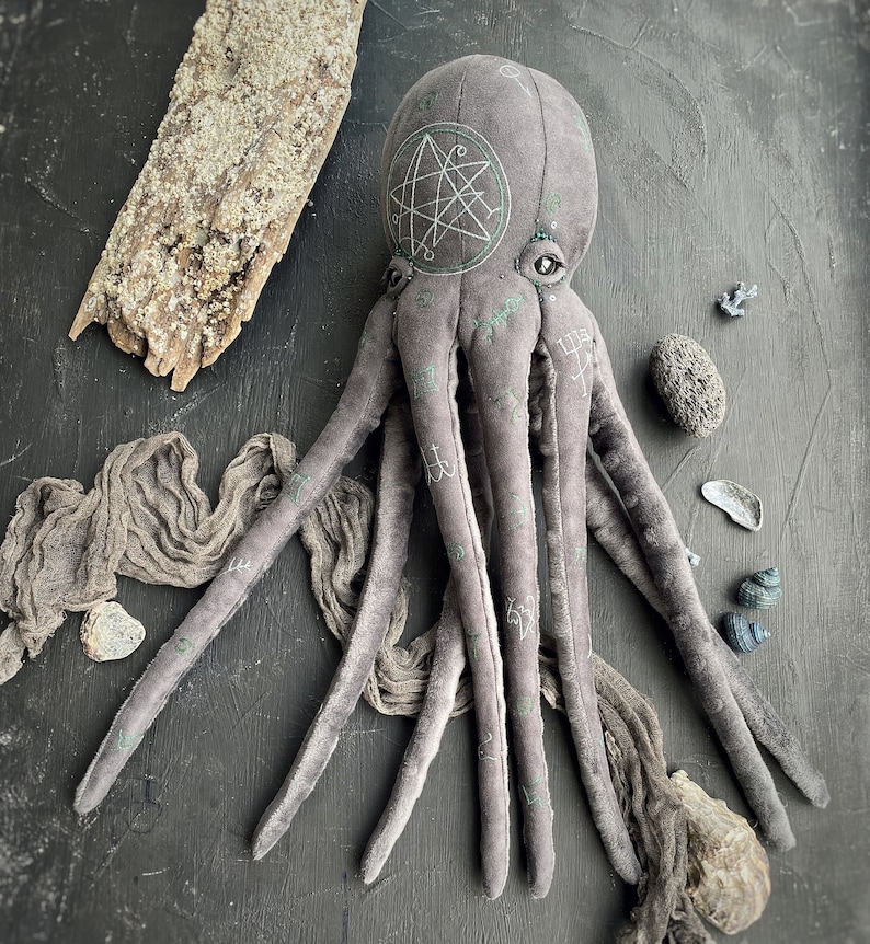 Cthulhu Plush Toy, Octopus Stuffed Animal, Hp Lovecraft, Kraken Decor ...