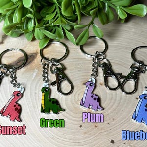 Cute Brachiosaurus Dino Keychain, Cute Dinosaur Keychain (ONE KEYCHAIN ...