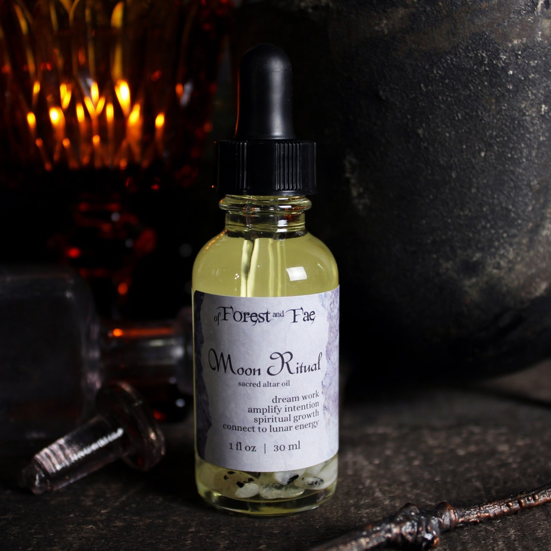Moon Ritual Sacred Altar Oil, Dream Work, Manifestation Oil, Intention ...