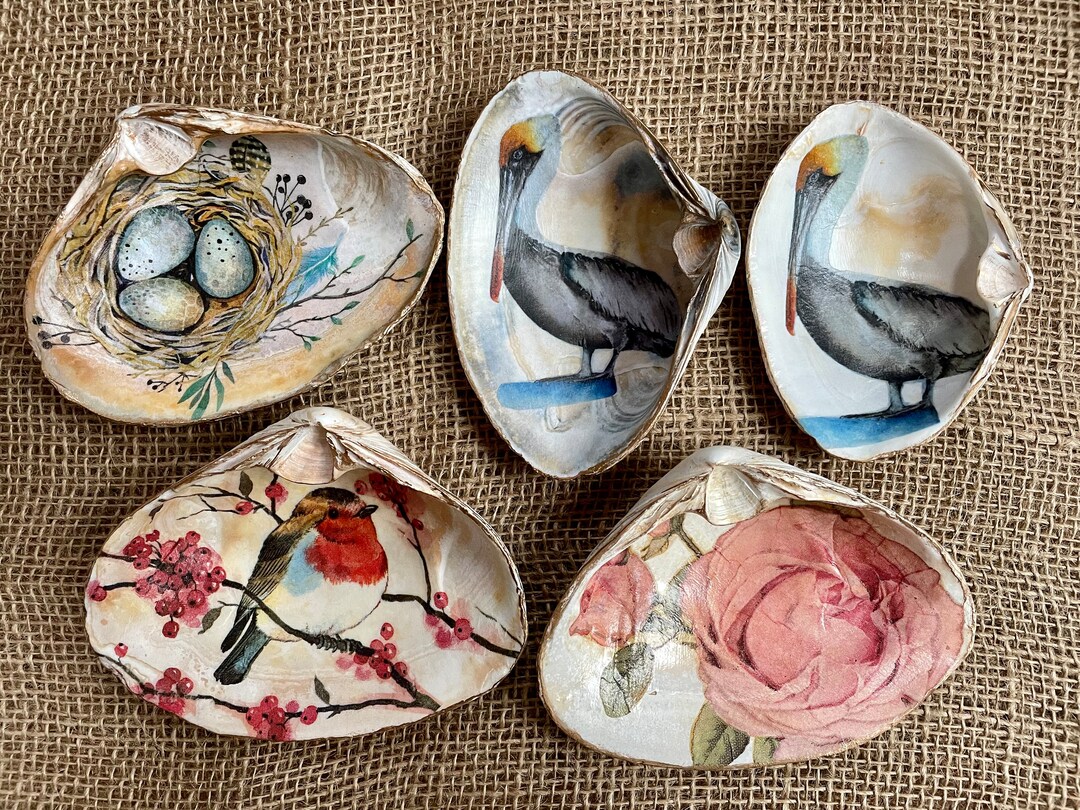 Just a Touch of Gold - Gilded and Decoupaged Natural Clam Shells - Etsy