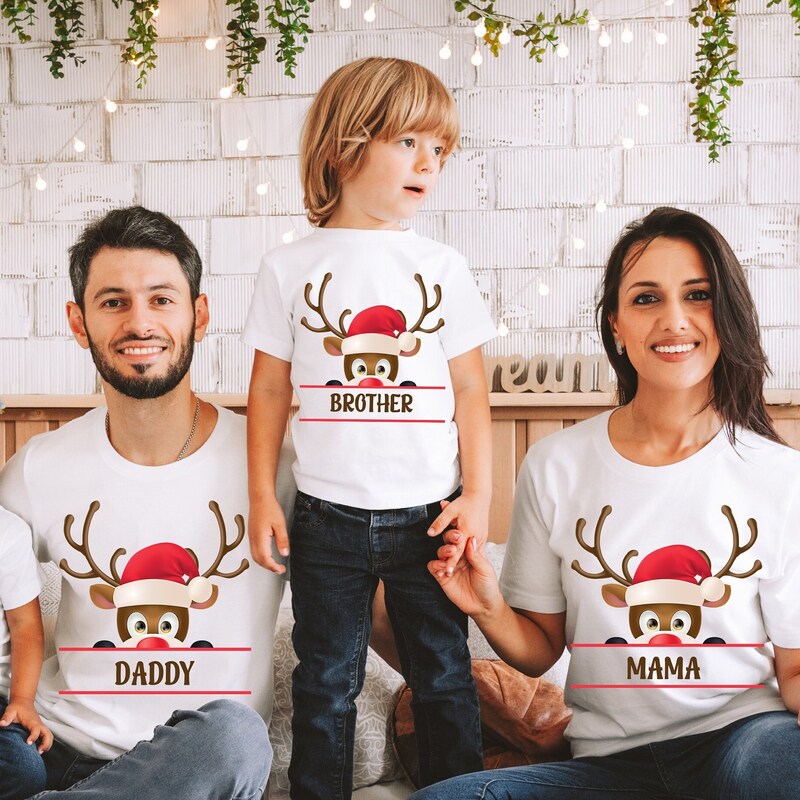 Peeping Reindeer - Etsy