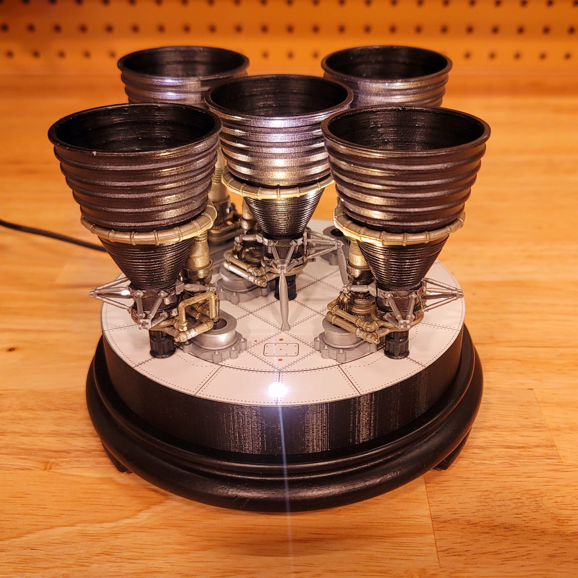 Saturn V F 1 Rocket Cluster - 1/70 Scale FULLY Painted, Mounted W ...