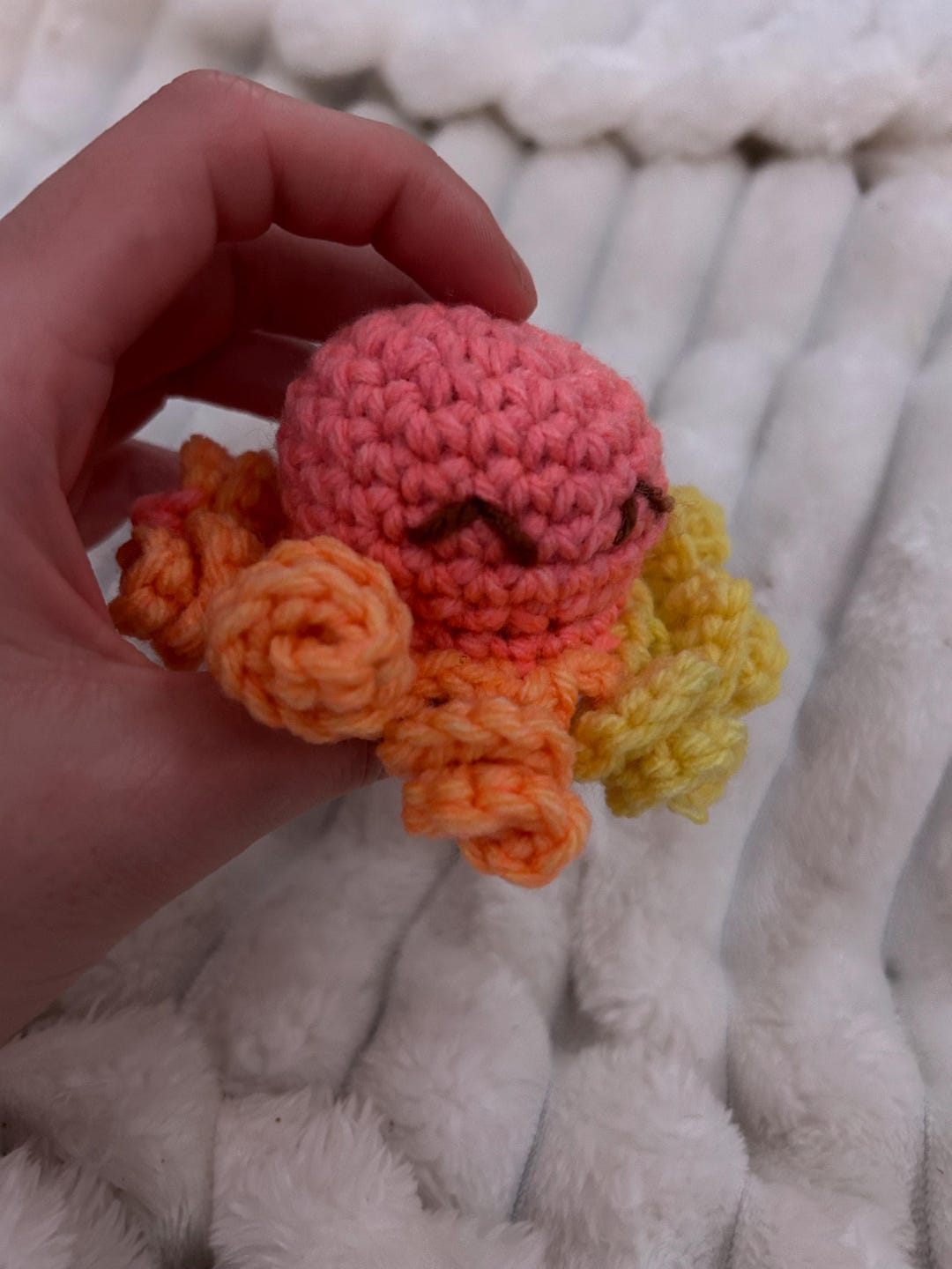 Twisty Squish Crochet Pattern - Etsy