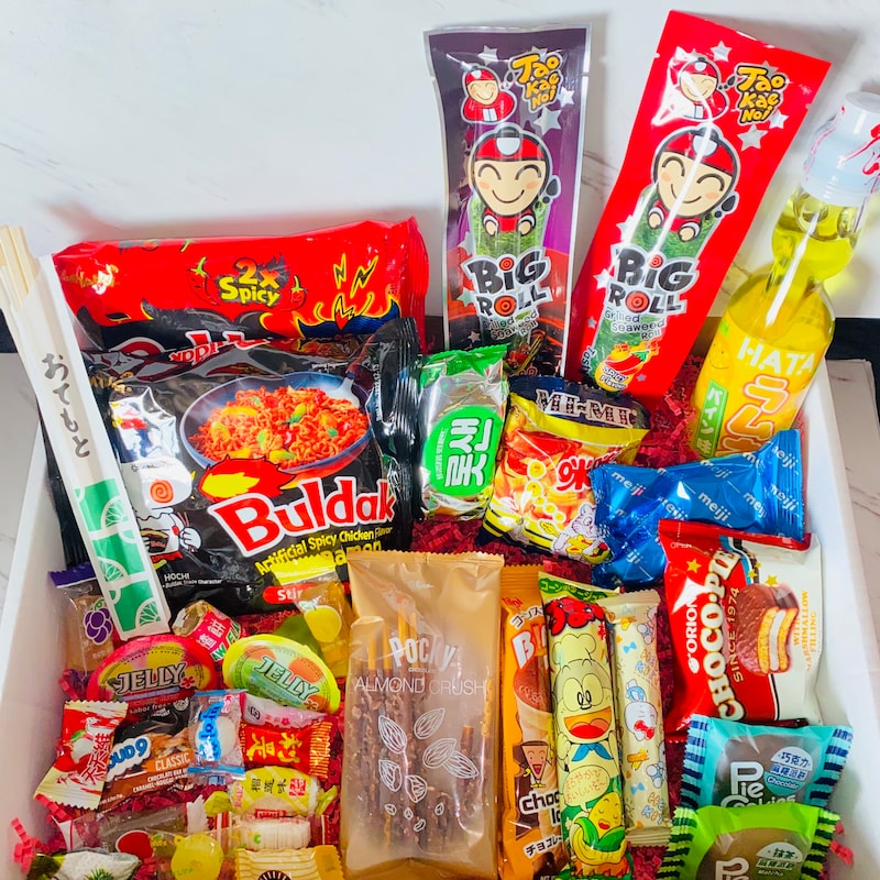 Asian Snacks for Gift - 60+ Gift Ideas for 2025