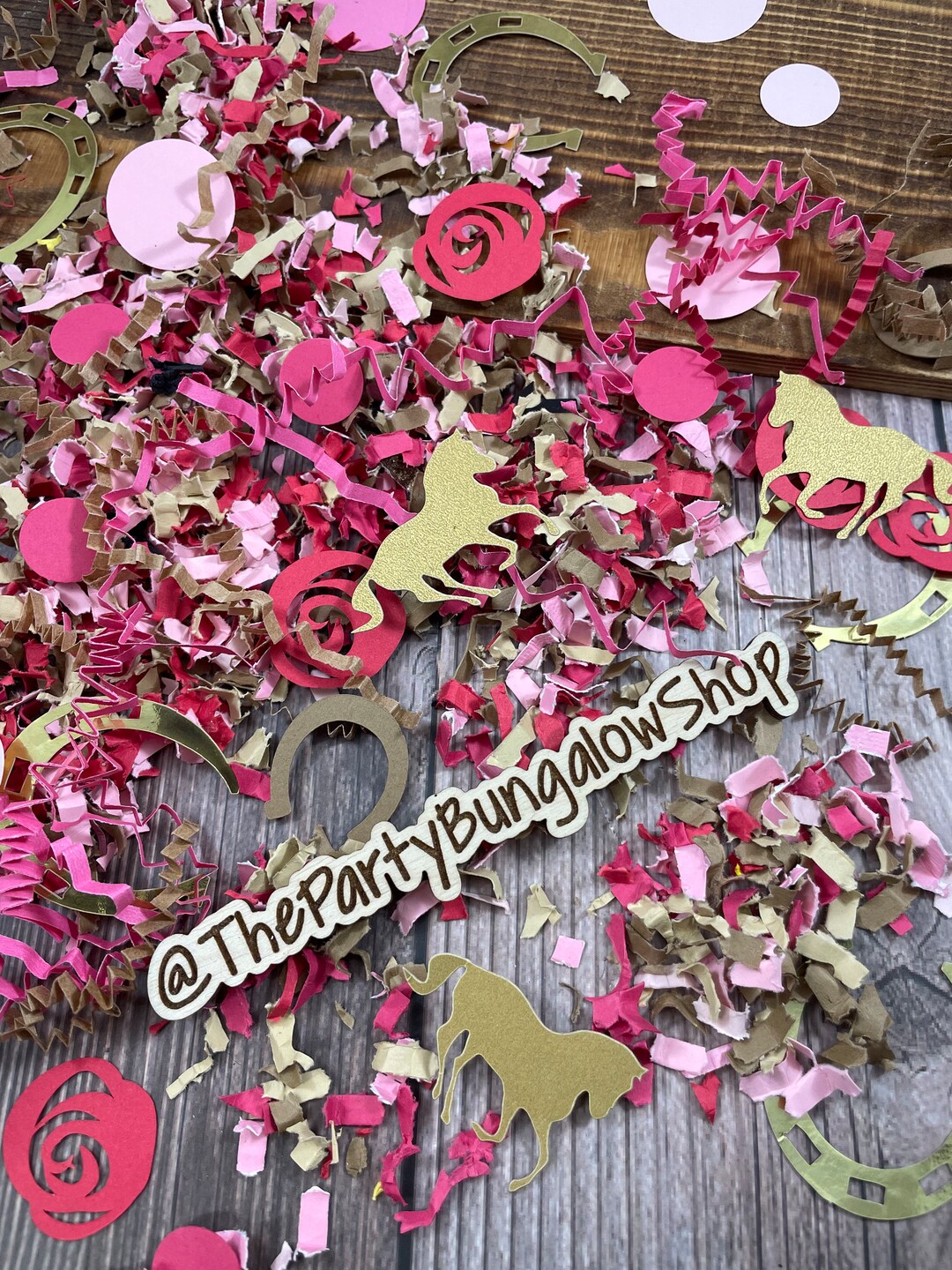 Kentucky Derby Shredded Confetti, Rose Confetti, Horse Racing, Derby ...