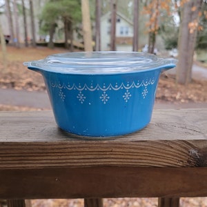 Pyrex Garland/snowflake 473 Covered Casserole - Etsy